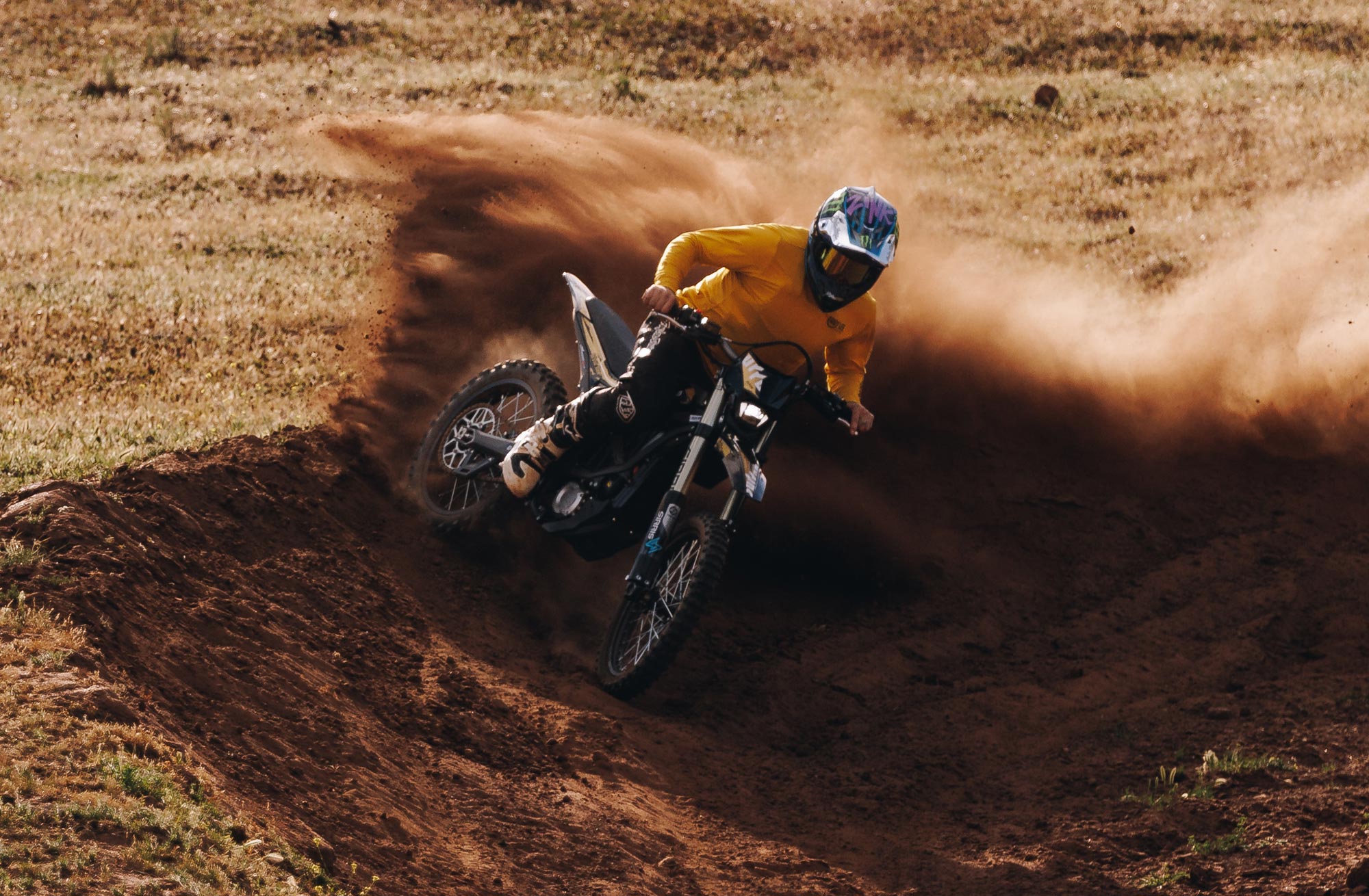 Cam Zink Rides Surron LBX with Sirris CMX Fork – Sirris Store