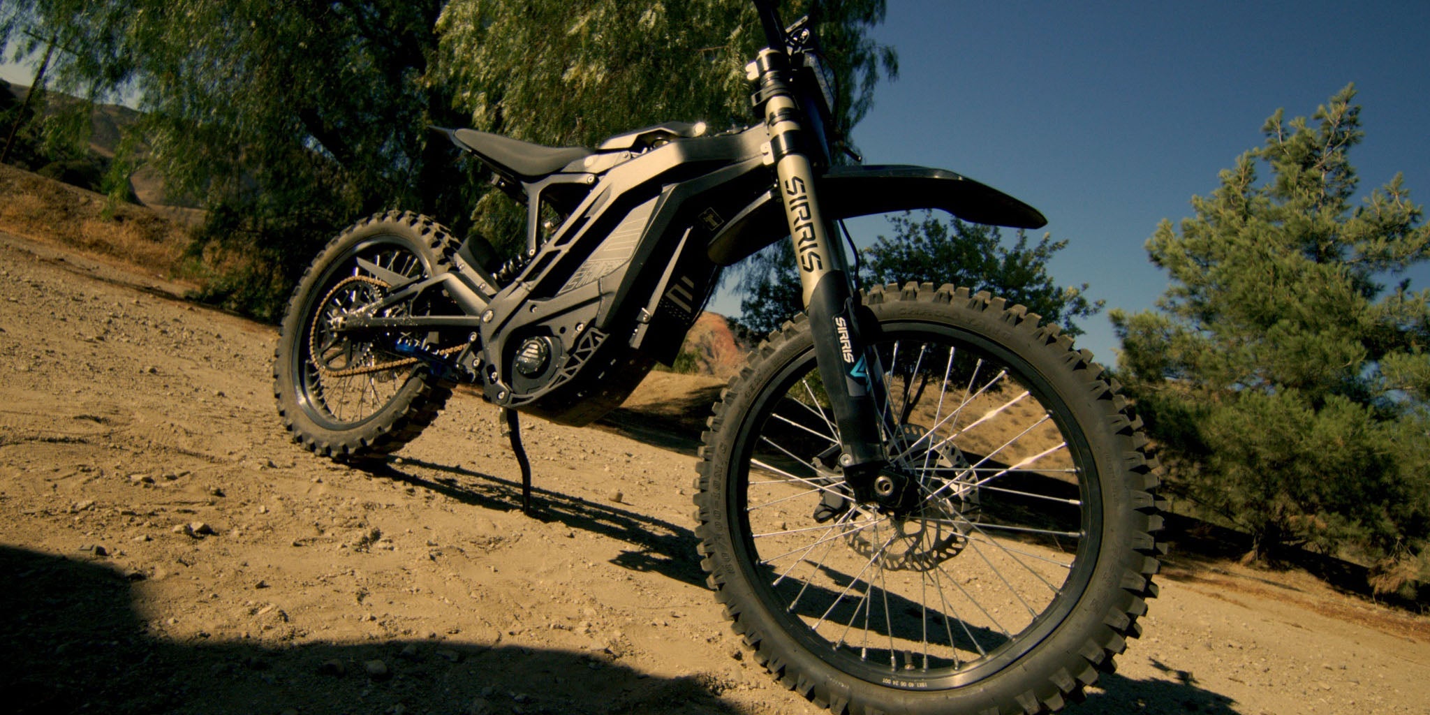 Chris Burandt's Custom Surron Ultra Bee Build – Sirris Store